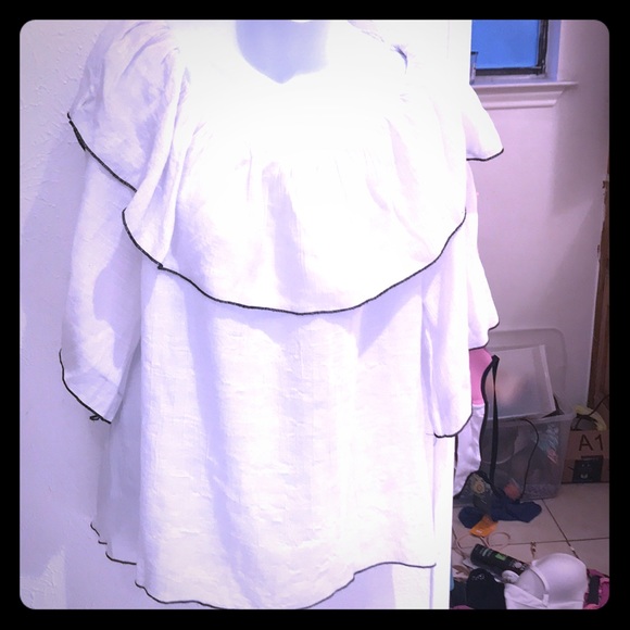 Cato | Tops | Nwot Whiteblack Trimmed Off The Shoulder Szxl | Poshmark
